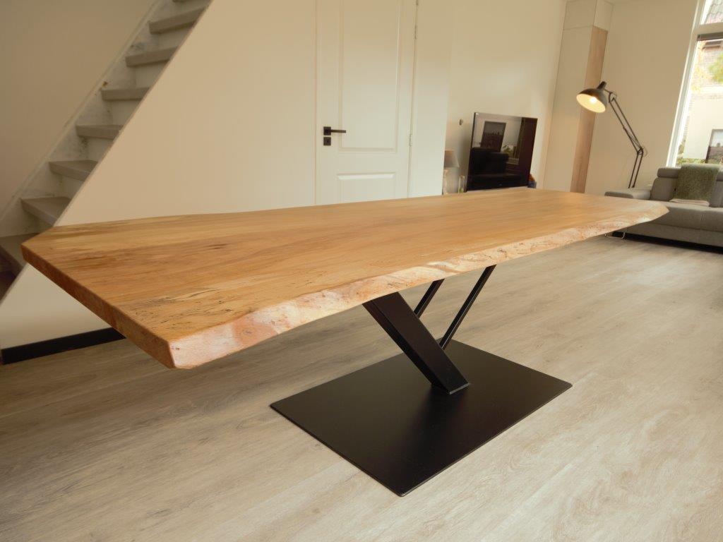 Houten tafel eetkamer – Hout met Gevoel